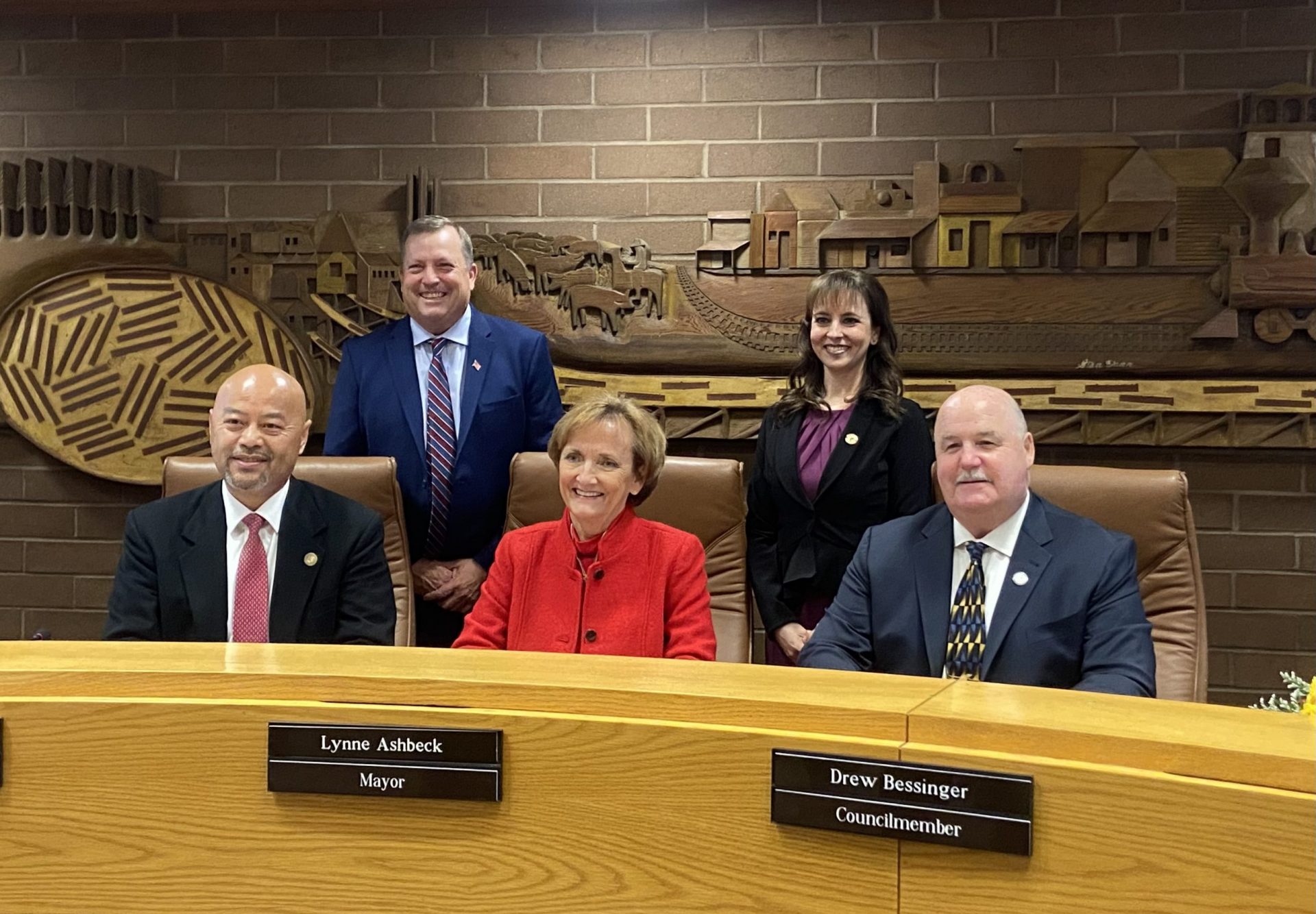 Meet your City Council | Clovis Roundup